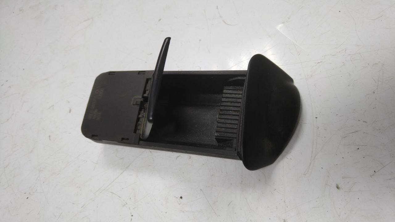 Пепельница Ford Focus (1998 - 2001) 98ABA04810CFW