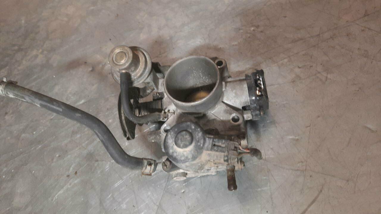 Дроссельная заслонка Nissan Almera N16 2000