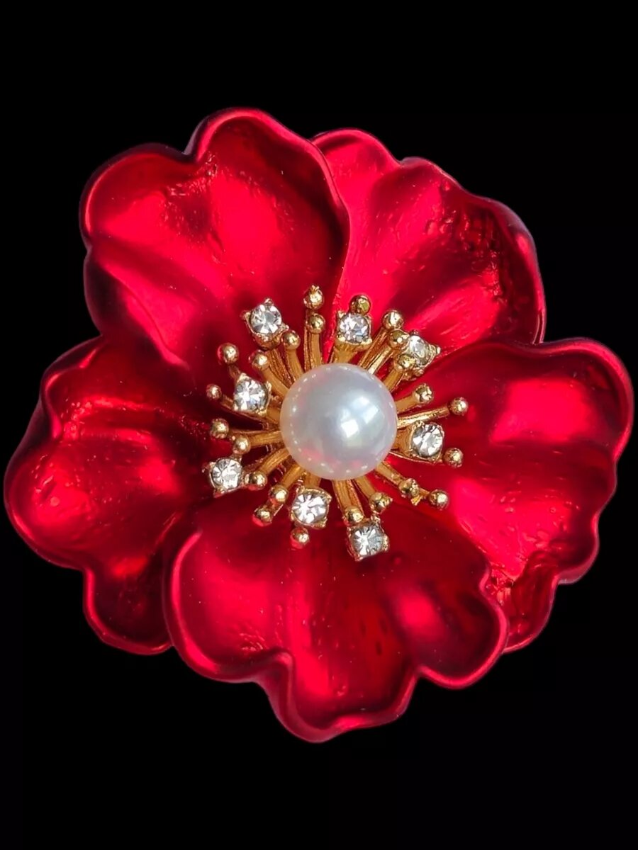 Брошь, стразы