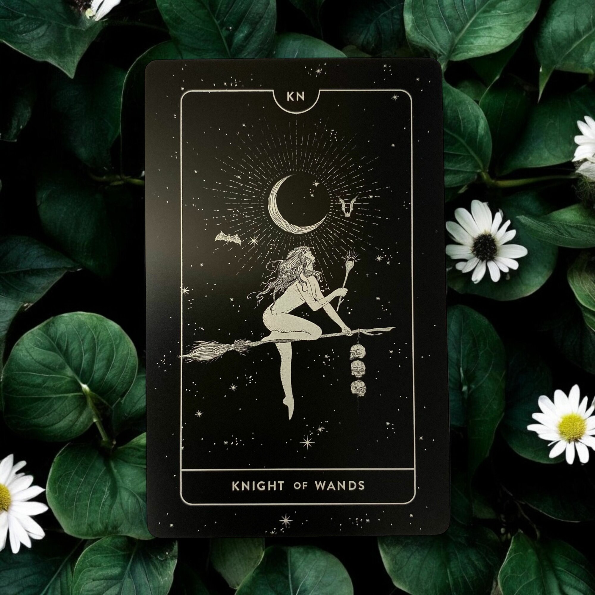 Металлическая карта таро Рыцарь Жезлов