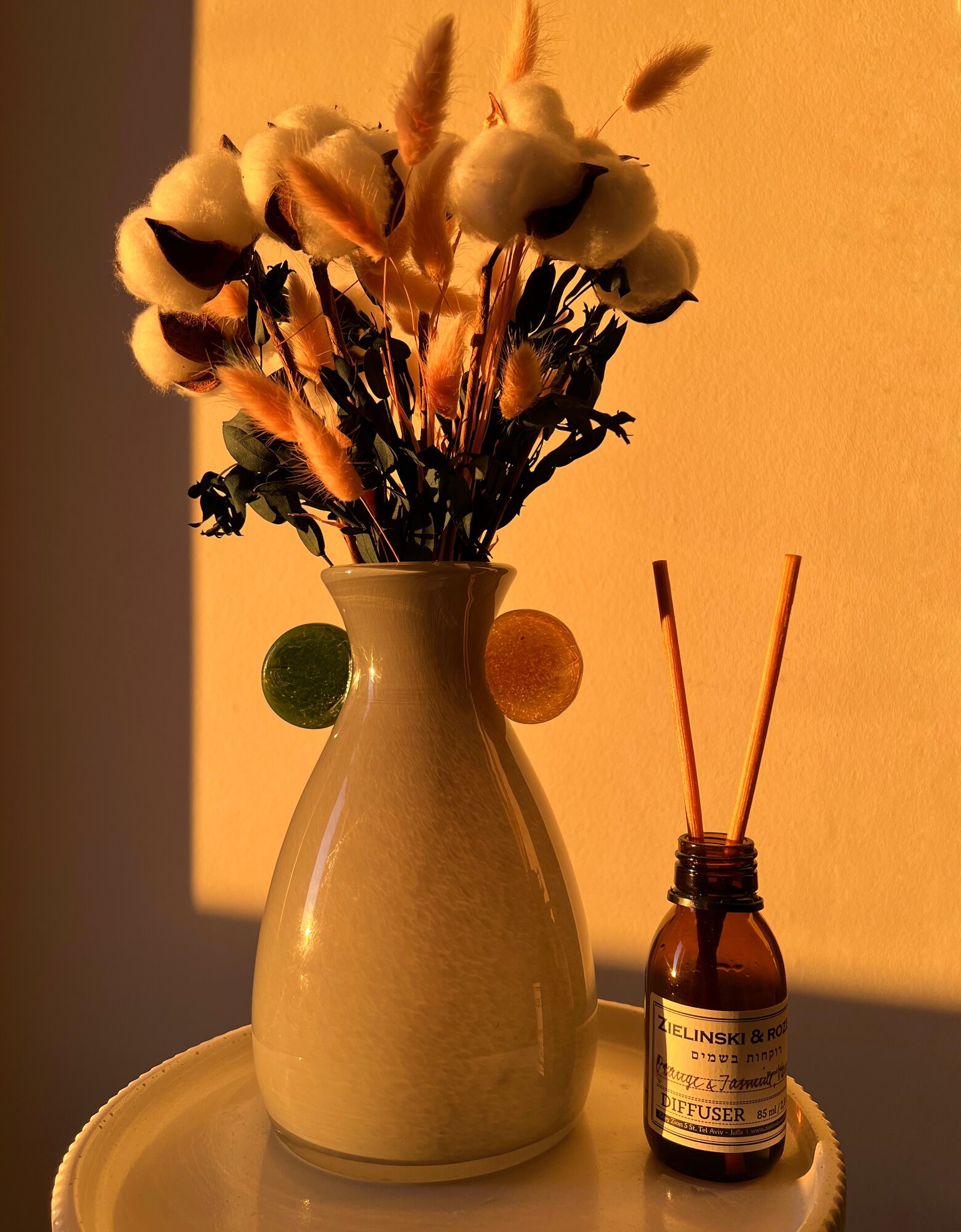 Ваза "Beach Paradise"- настольная для цветов и сухоцветов, с декоративными шариками, стекло, серая, 20 см