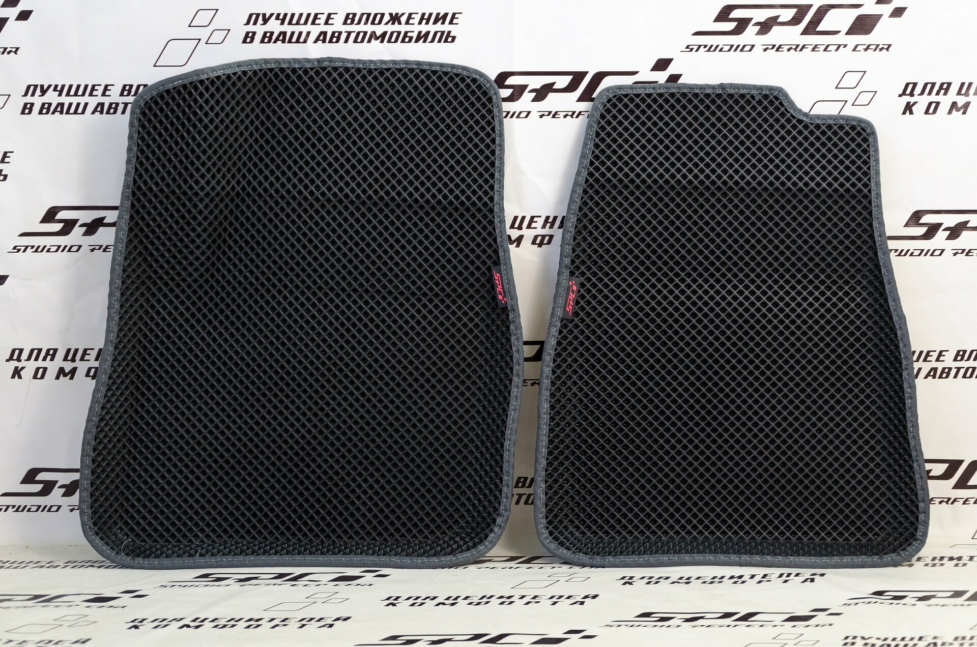 Коврики Ева с Пресс Бортами на ВИС 2329 на базе «Нивы» Lada 4x4 (2 передних ковра), PRESS CITY_3D, черные с серым кантом