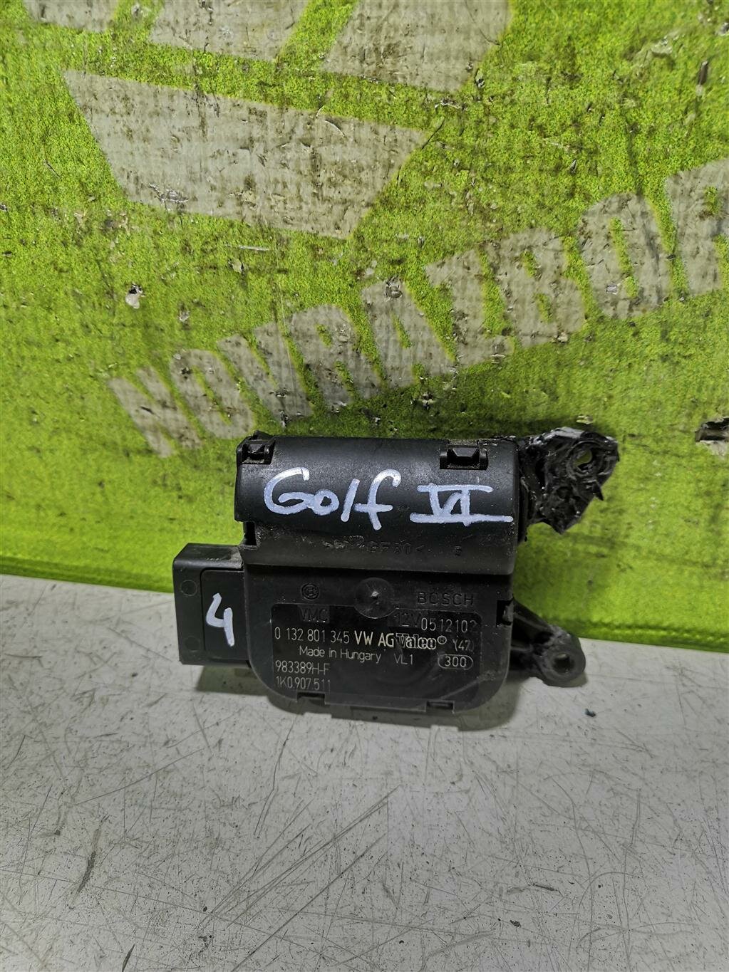 Моторчик заслонки отопителя VW Golf 6 09-12