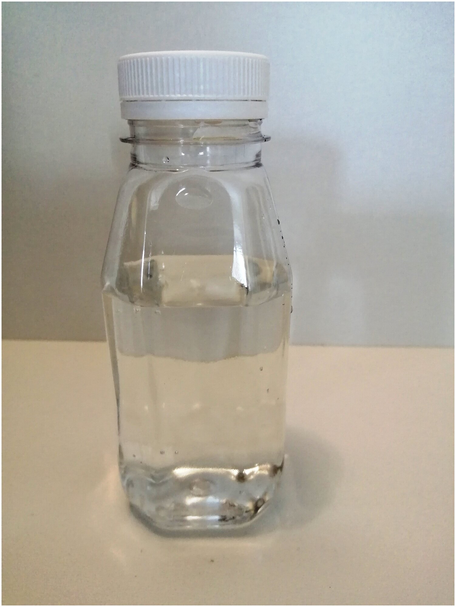 Отвердитель для полиэфирных смол 200гр.