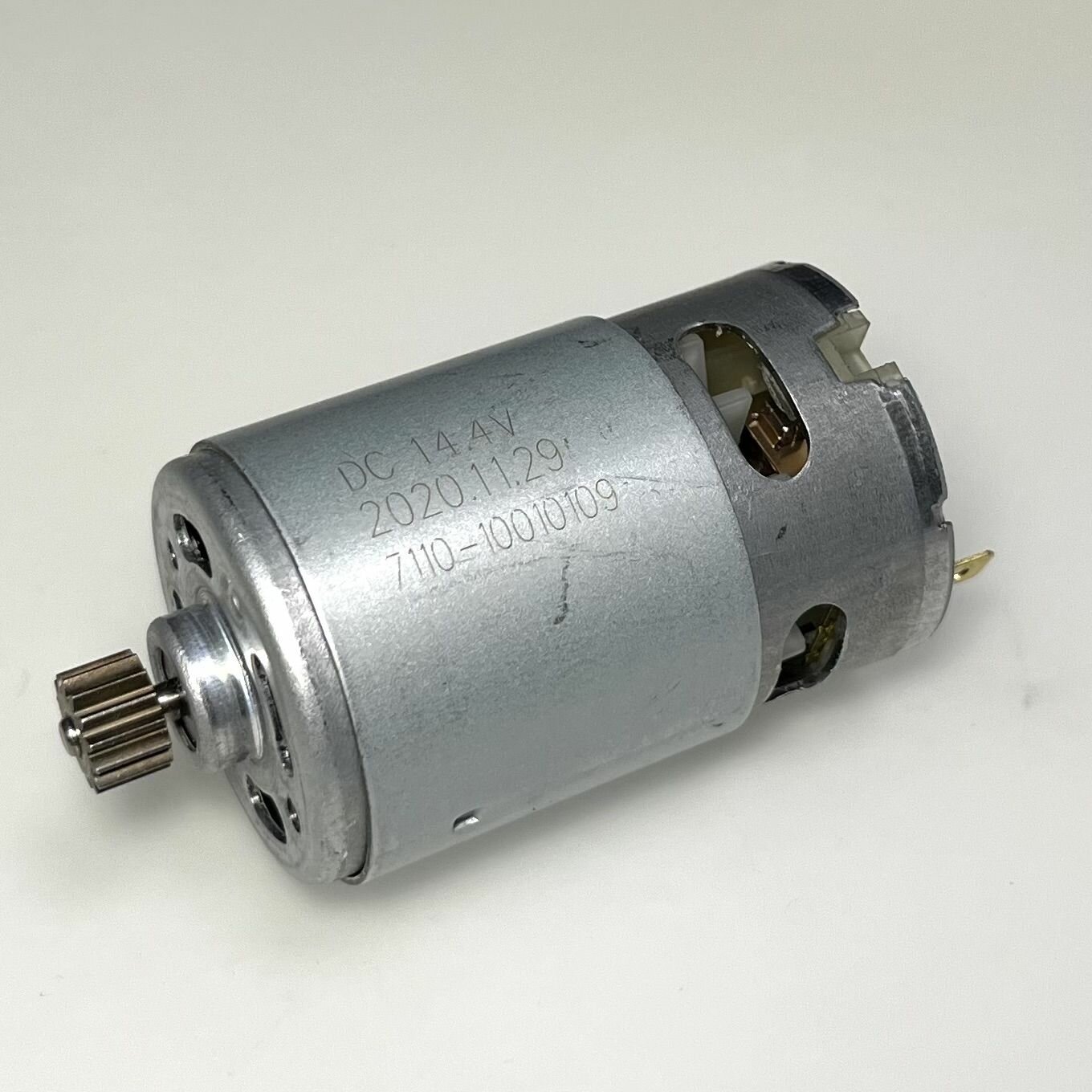 Двигатель (мотор) шуруповерта ДА-10/14.4M2, М3