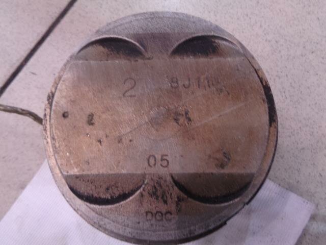 Поршень от Infiniti M Y50 2004-2010