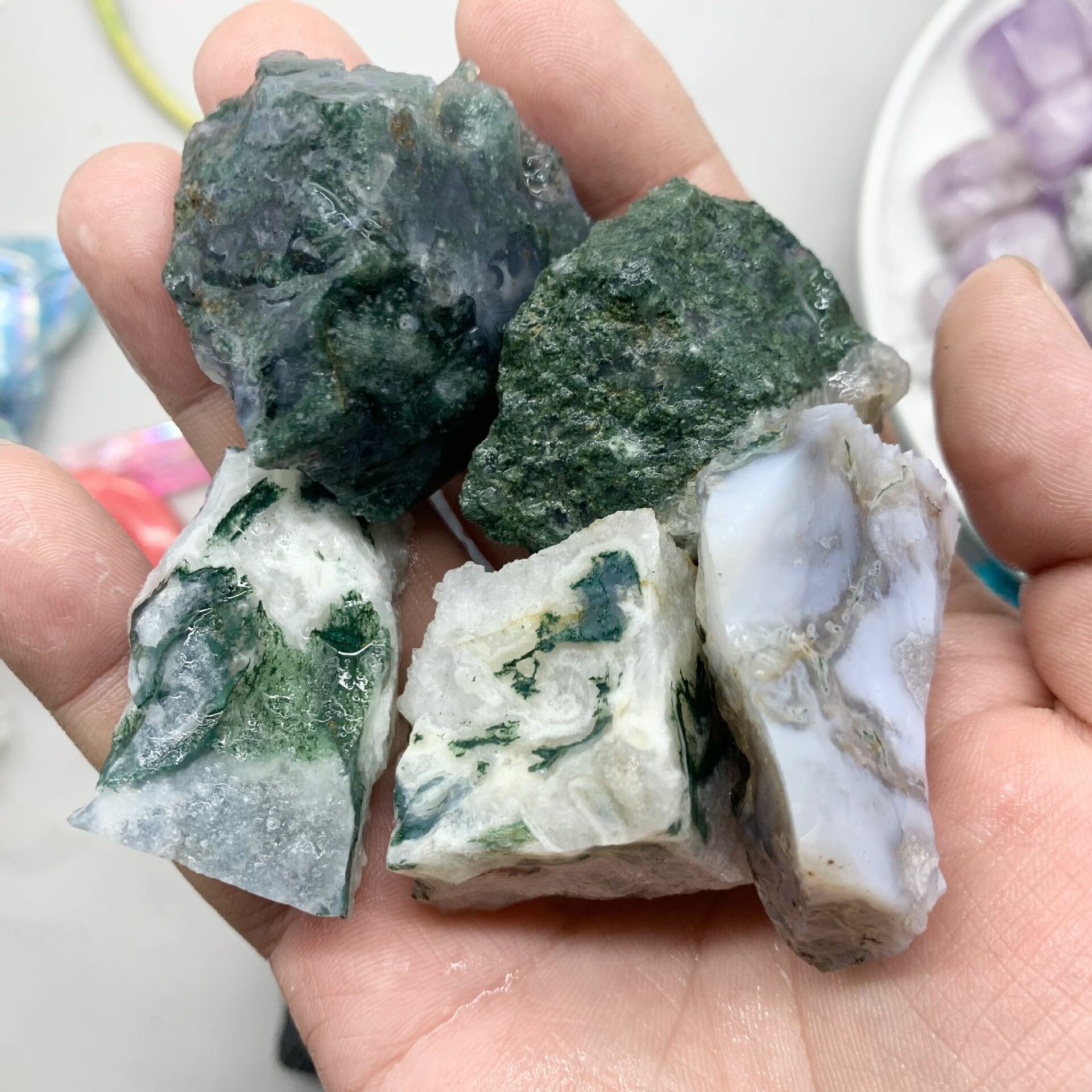 Кристаллический сырой камень диффузор, ароматерапевтический камень, порошок, белый, фиолетовый, желтый, зеленый флюорит для декора дома и офиса