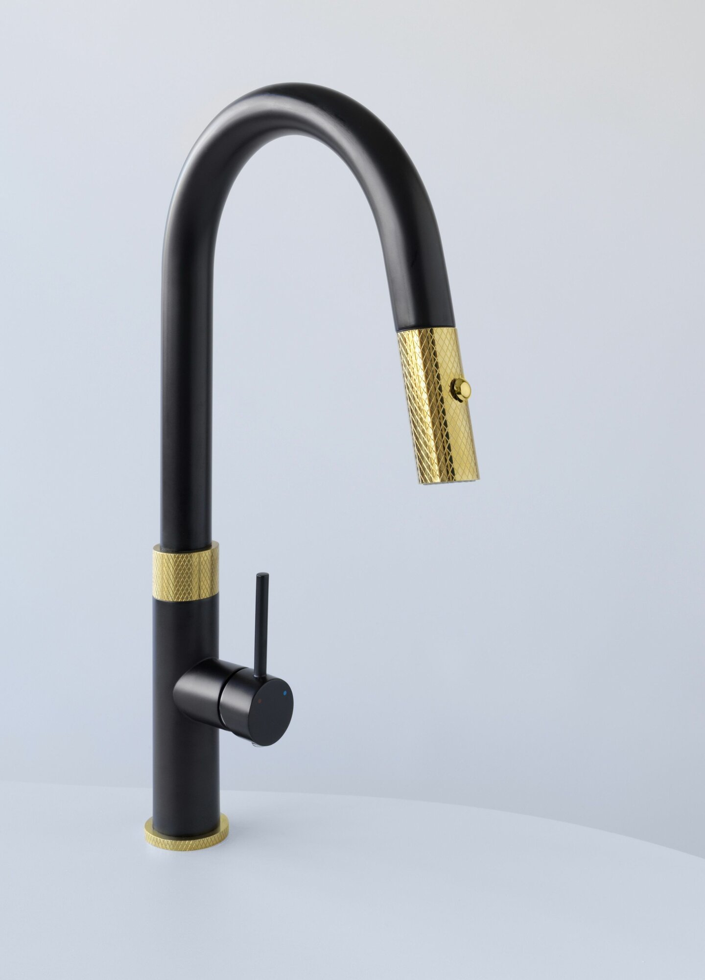 Смеситель "Longran" Techno LM2183, Black Gold выдв. лейка