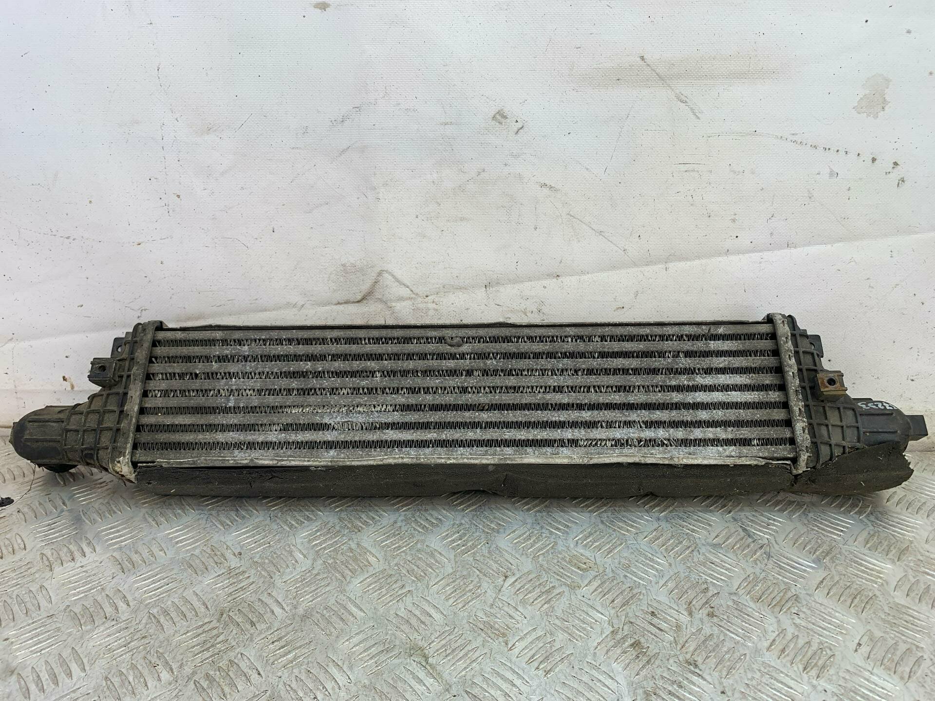 Интеркулер Jaguar X-Type 2005