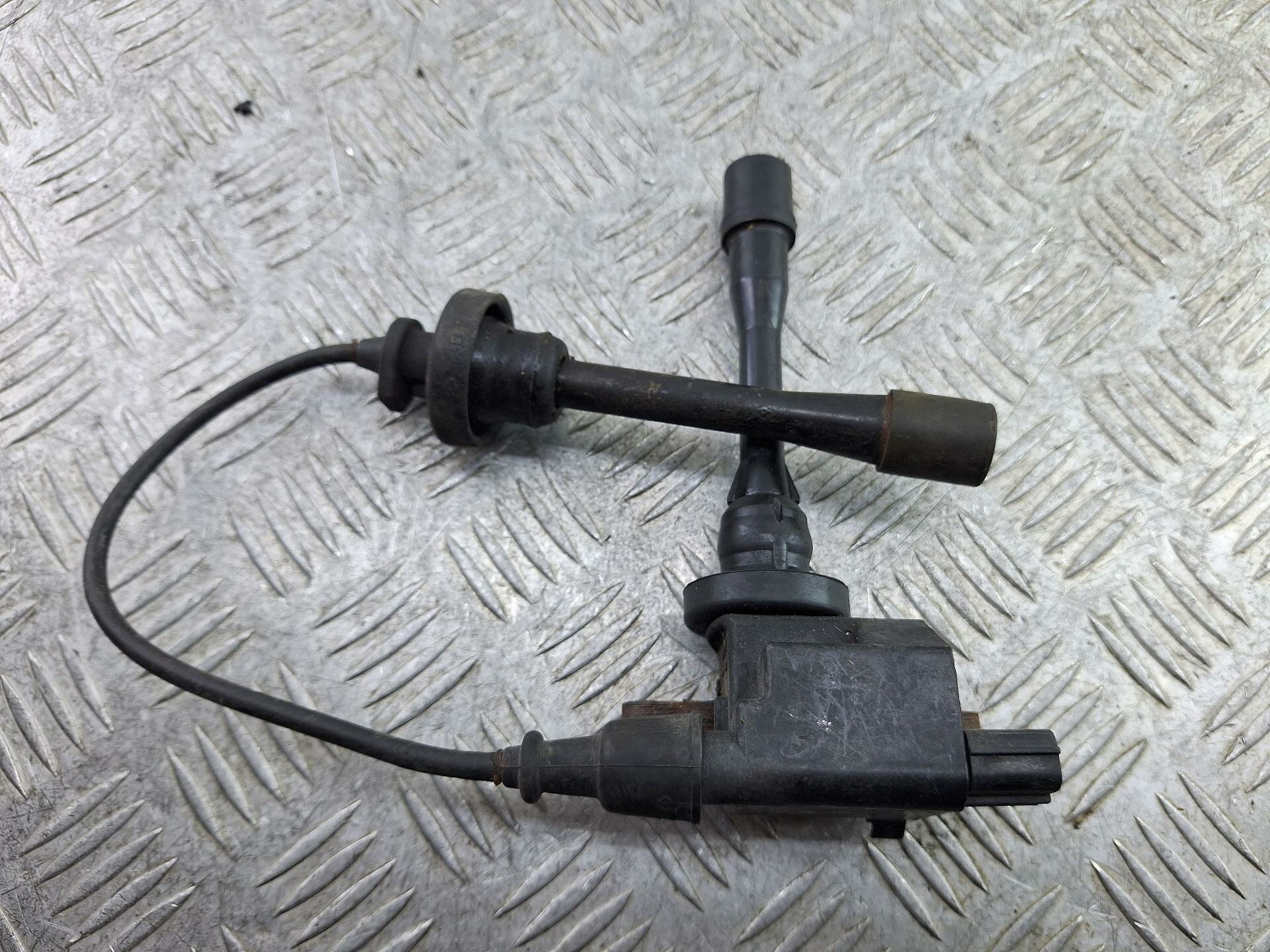 Катушка зажигания Mitsubishi Carisma рест. 2003