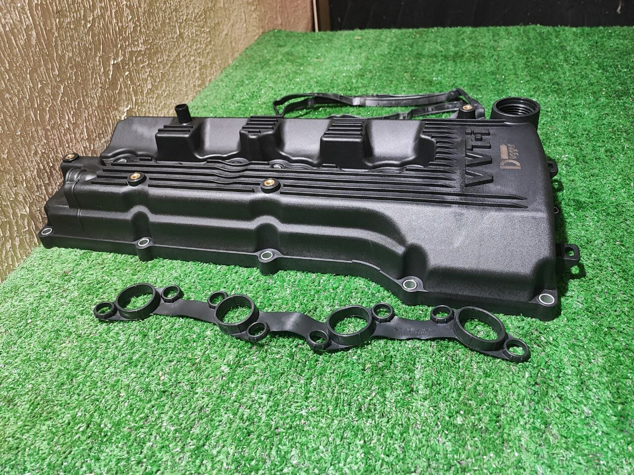 Крышка клапанов General Parts 11201-75055, для разных моделей автомобилей, ABS пластик