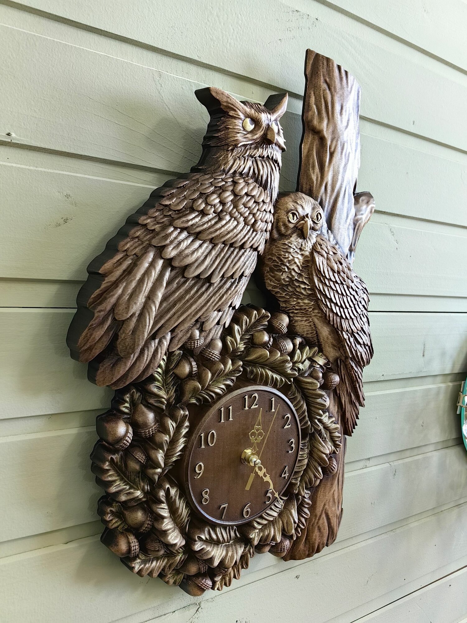 Часы из дерева клен "Совушки"