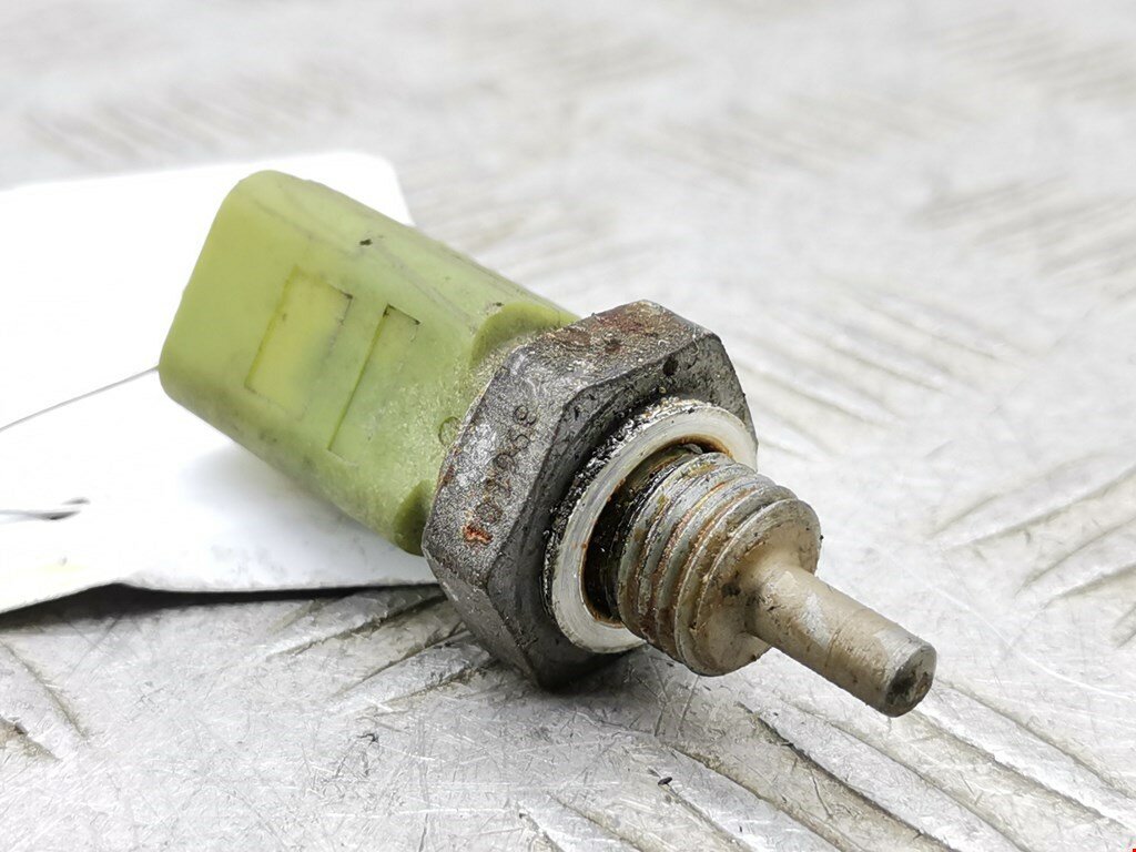 Датчик температуры охлаждающей жидкости Renault Modus 8200766043 арт. 2188698