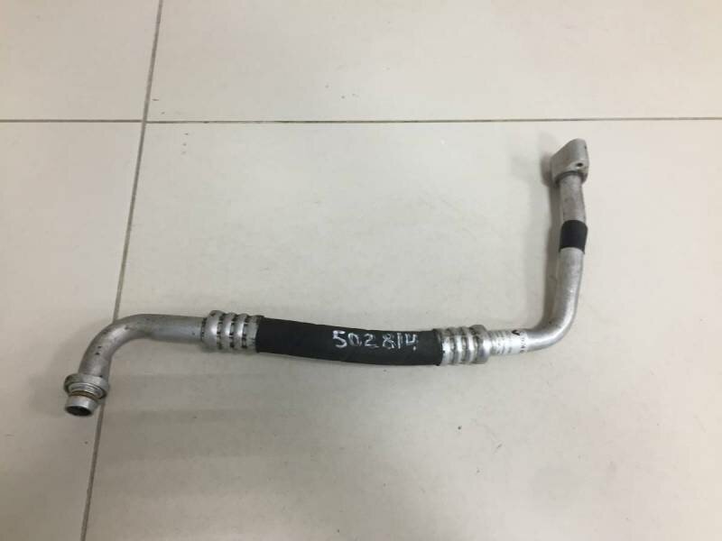 Трубка кондиционера Renault Duster 2012 кат.номер: 924805896R