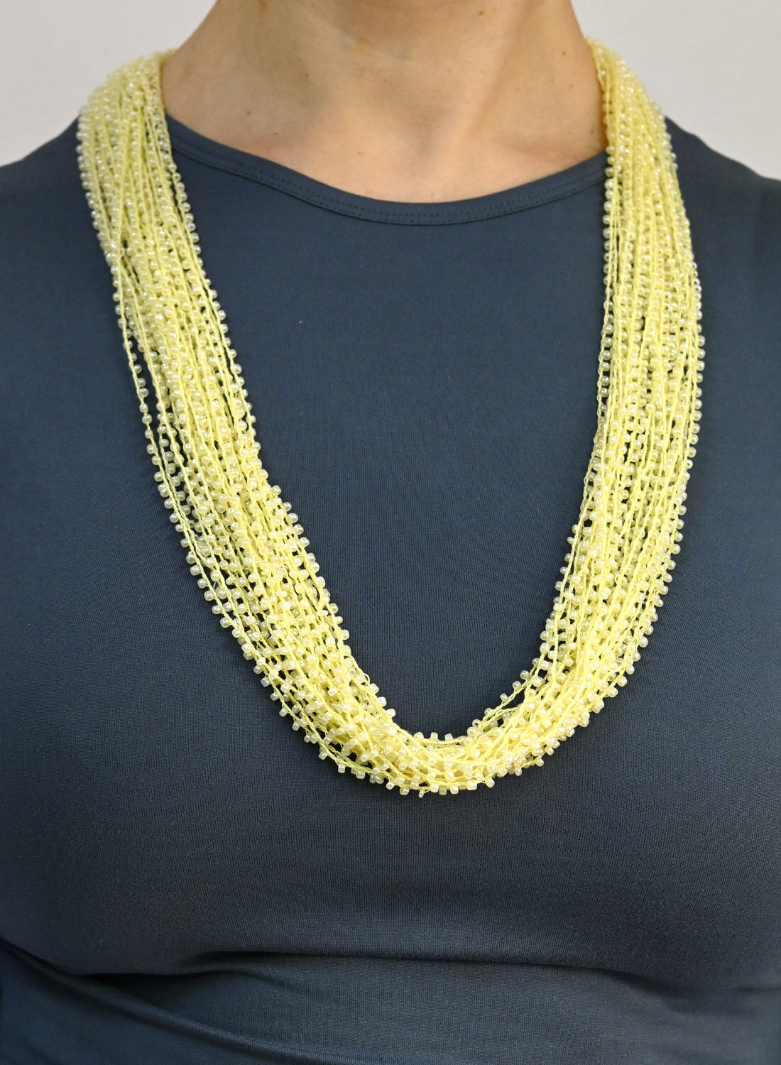 Бусы, бисер