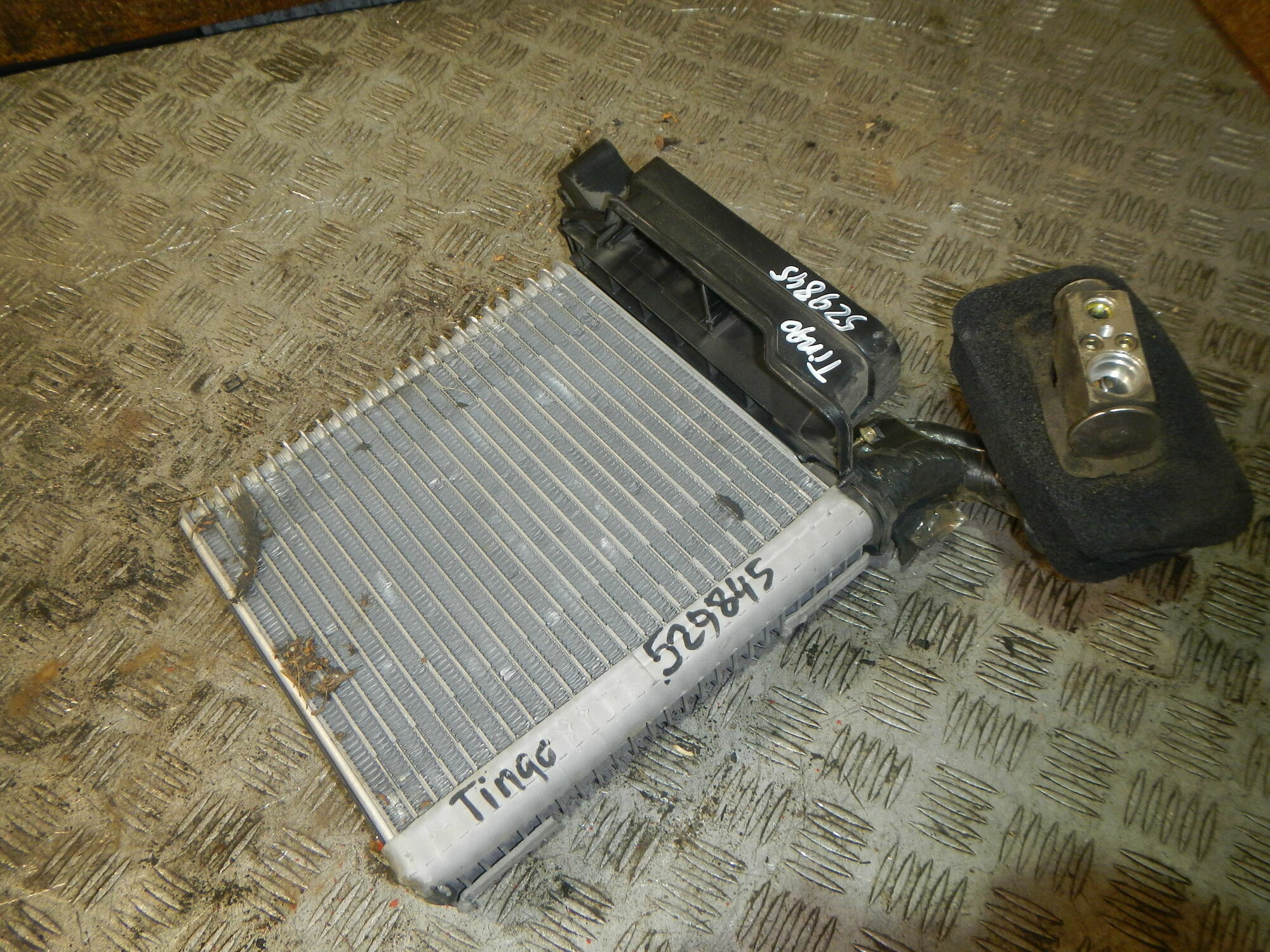 Б/У Испаритель кондиционера, Vortex (Вортекс)-TINGO (12-15) Vortex TINGO (12-15) Без видимых повреждений. 529845 VORTEX ...