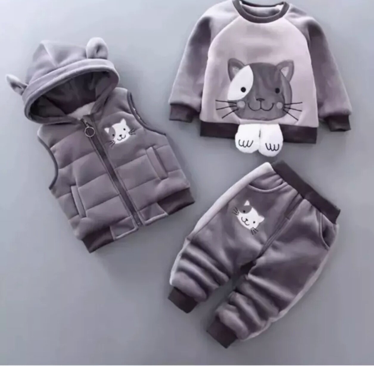 Комплект одежды