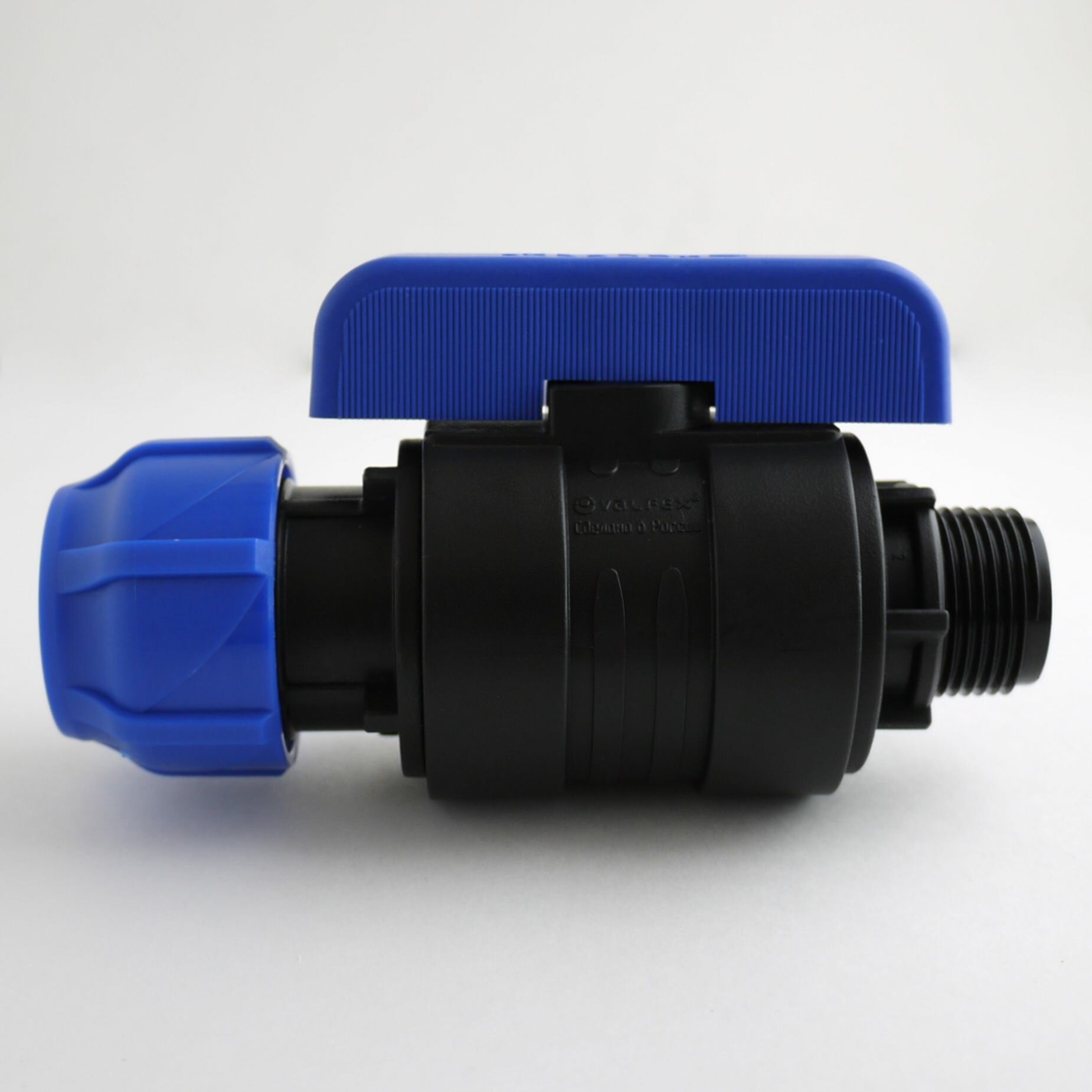 Кран шаровый ПНД 32 - 1" цанга / наружняя резьба