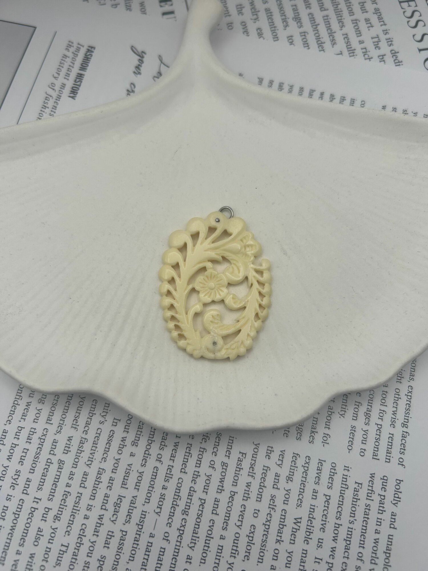 Советский винтажный кулон подвеска, резьба по кости