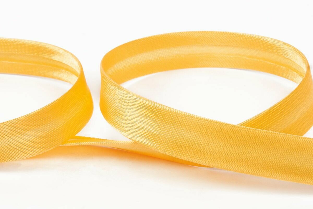 Косая бейка "Gamma" GK-15P 14 - 15 мм 132 м 1 м №107 кремовый-желтый