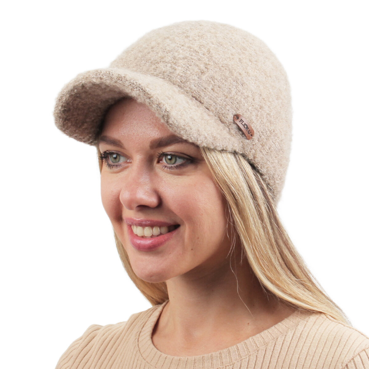 Кепка для женщин