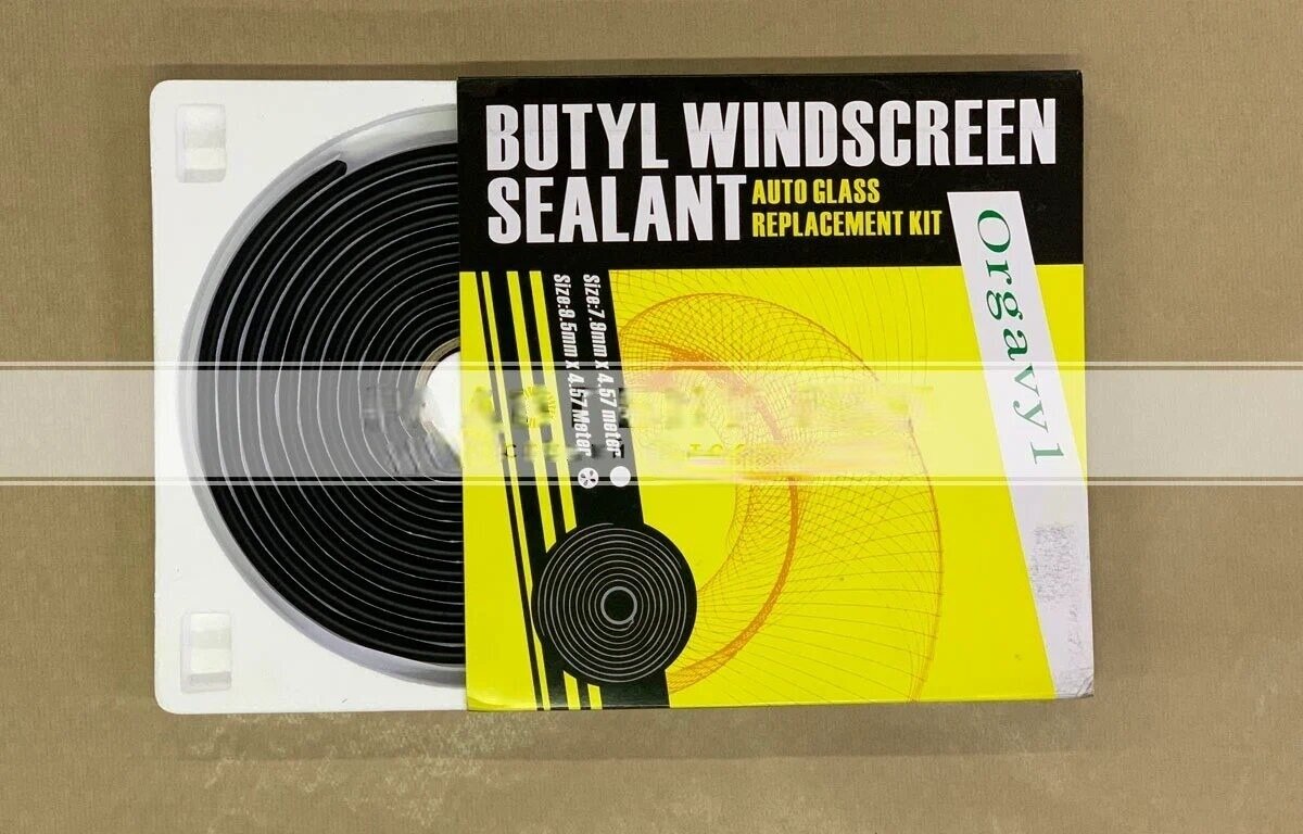 Черный герметик для стекол фар (4,5 метра)