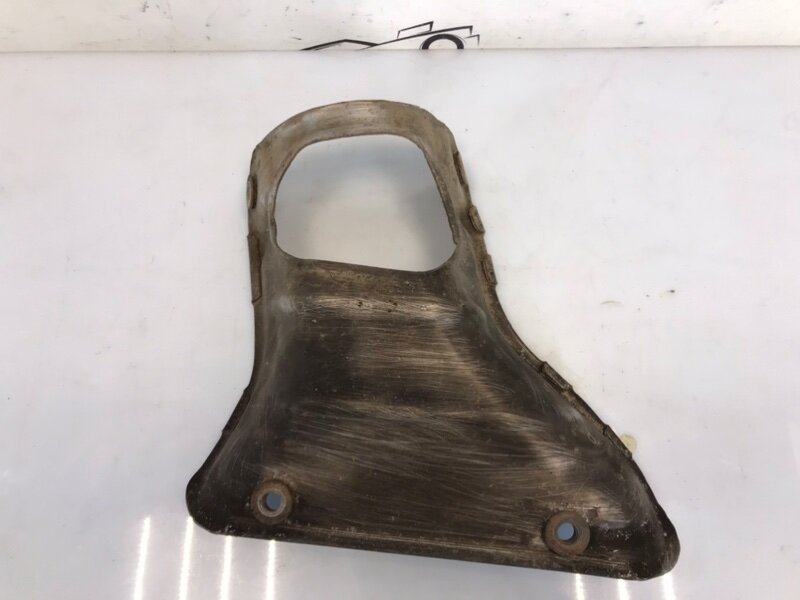 Б/У кожух выпускного коллектора toyota corolla 2006 ZZE121 3ZZFE 39959 TOYOTA арт. 1716822120