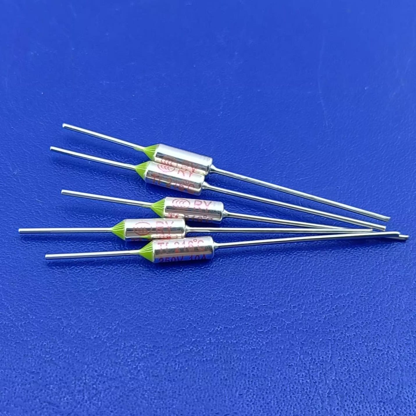 5 штук Термопредохранитель TZ D (RY) 216C 10A 250V (арт.65739)