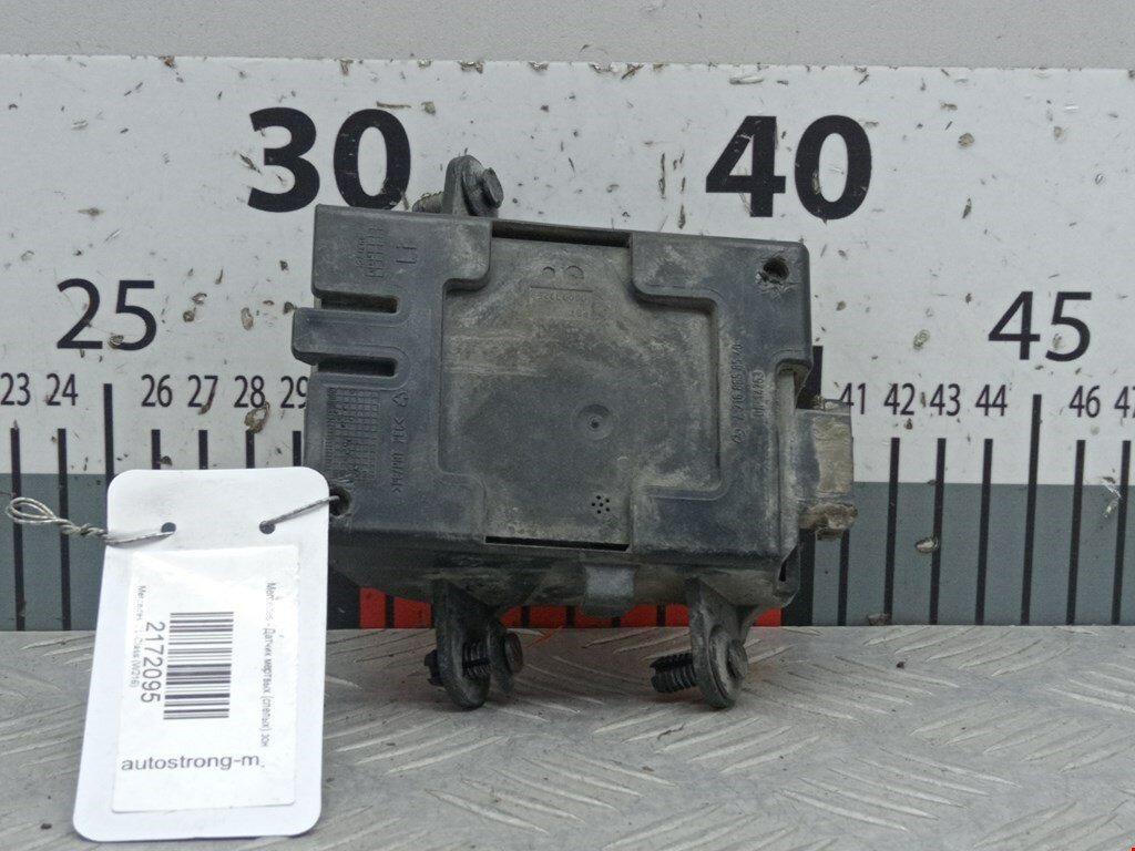 Датчик мертвых (слепых) зон Mercedes CL-Class (W216) A0025409117 арт. 2172095