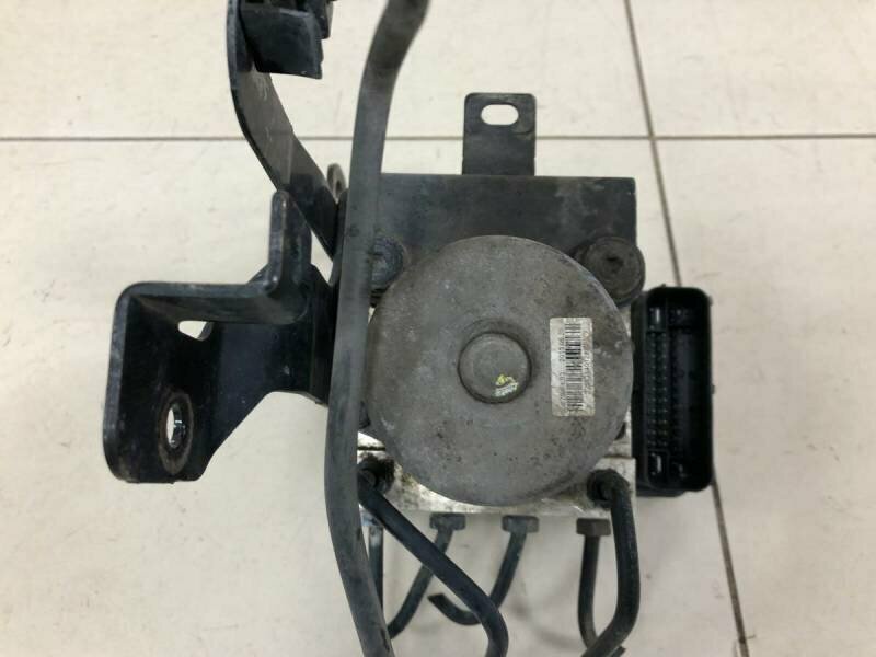 Блок ABS насос Hyundai Solaris 2010-2017 кат.номер: 589204L100