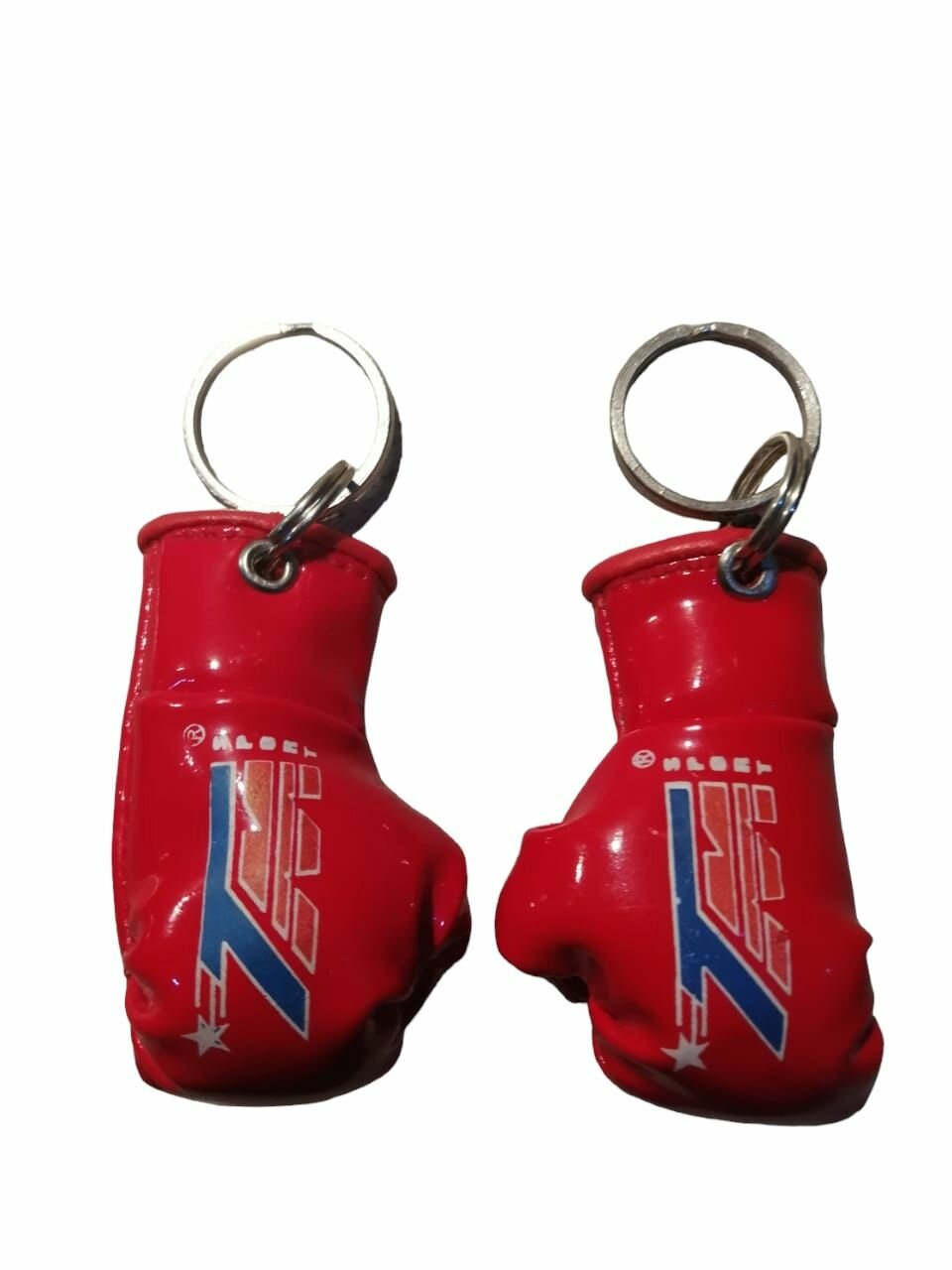 Сувенирные перчатки на авто