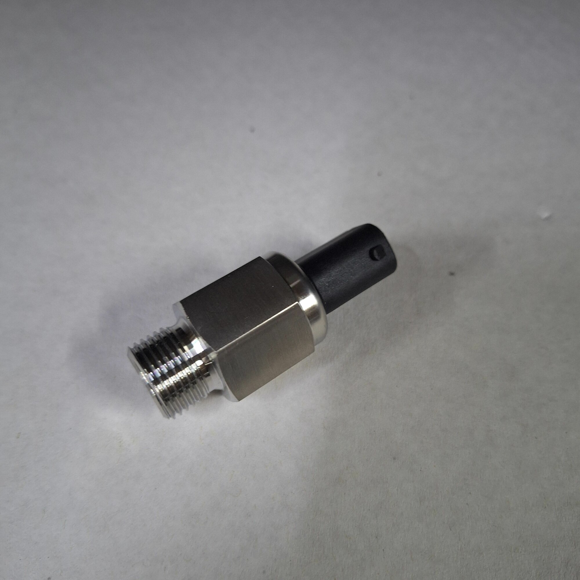 202V27421-0263 Датчик давления воздуха в ресивере C7H MAX, TX 8X4, TX 6X4