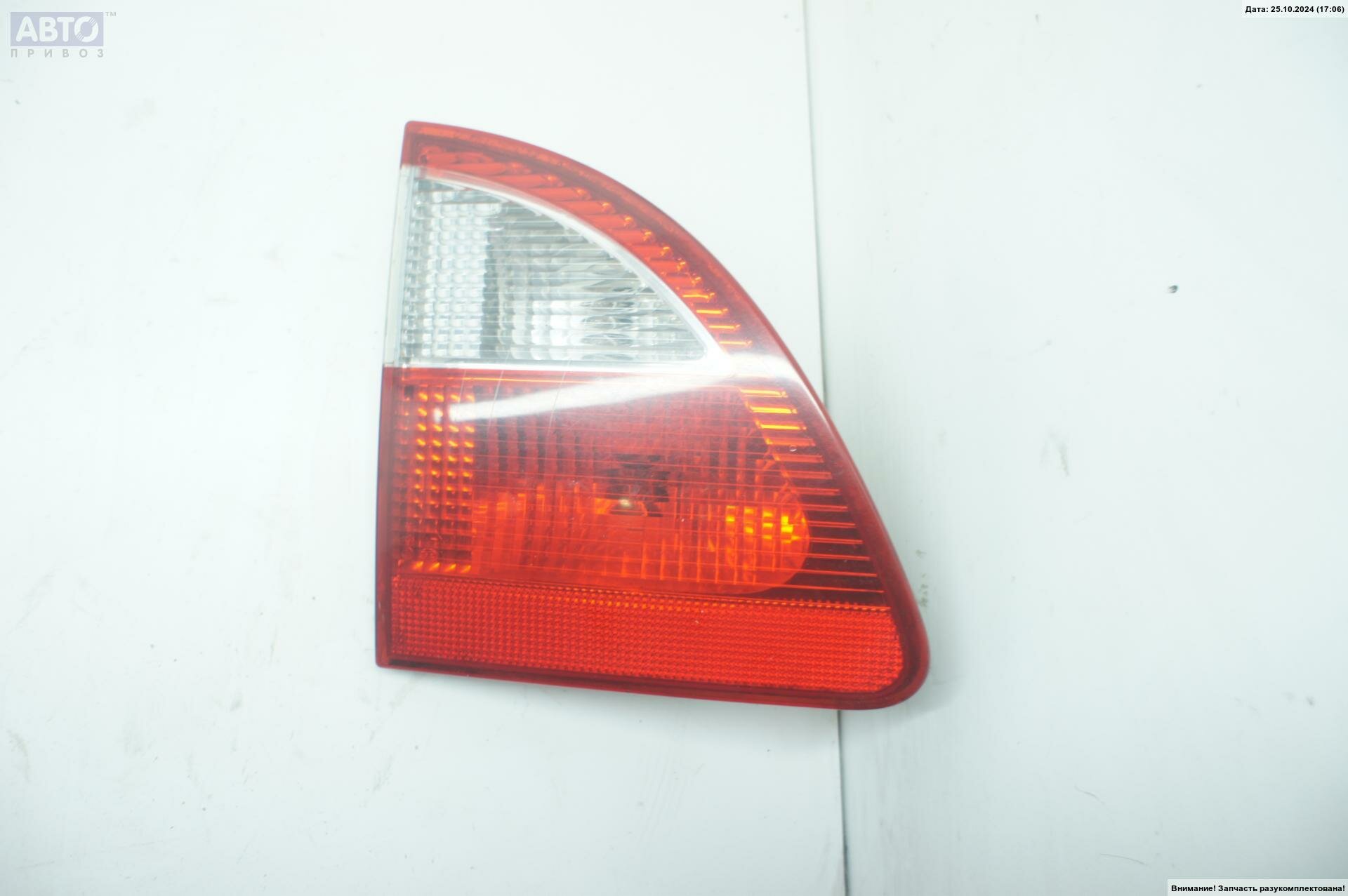 Фонарь крышки багажника левый Ford Galaxy (2000-2006)