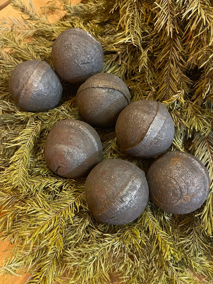 Чугунные ядра для банной печи