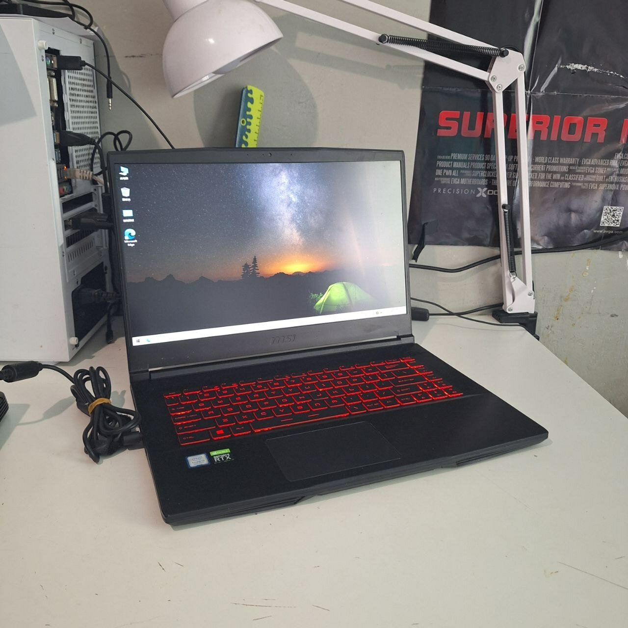 Игровой ноутбук 15,6" MSI i5-9300 , RTX 2060 6gb, 8gb ddr4, SSD 256gb
