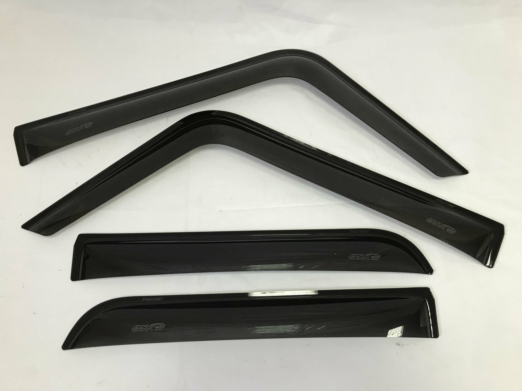 Дефлектор двери (ветровик) для UAZ Hunter (УАЗ Хантер)