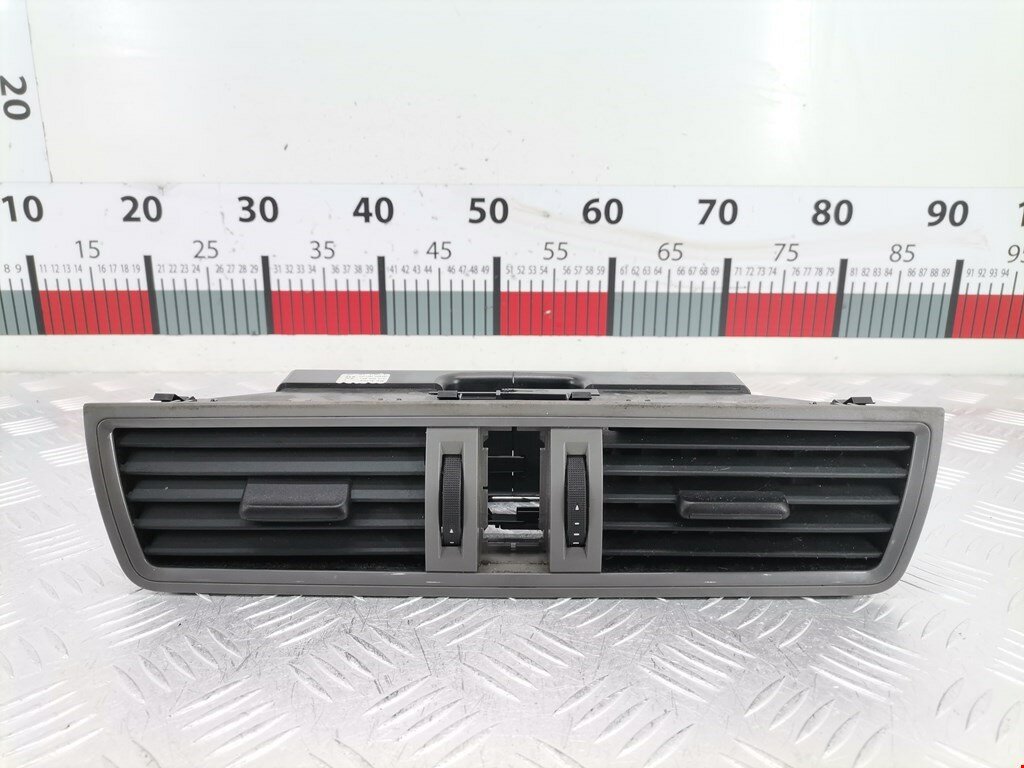 Дефлектор обдува салона Skoda Rapid 1 5JA820951 арт. 1819043