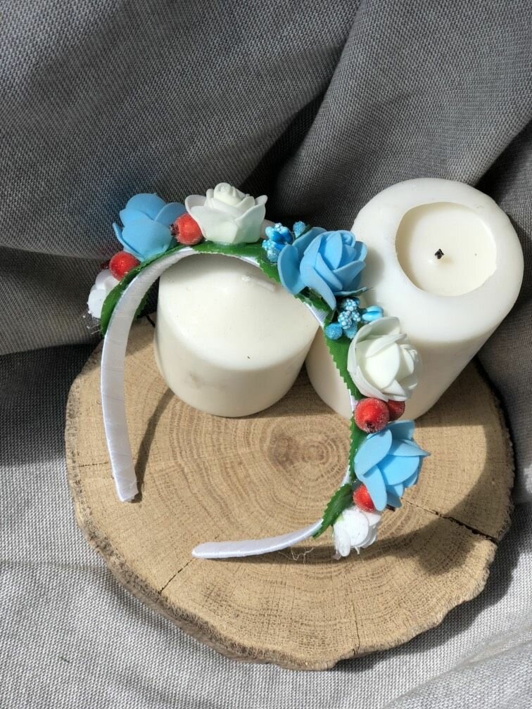 Ободок для волос с цветами