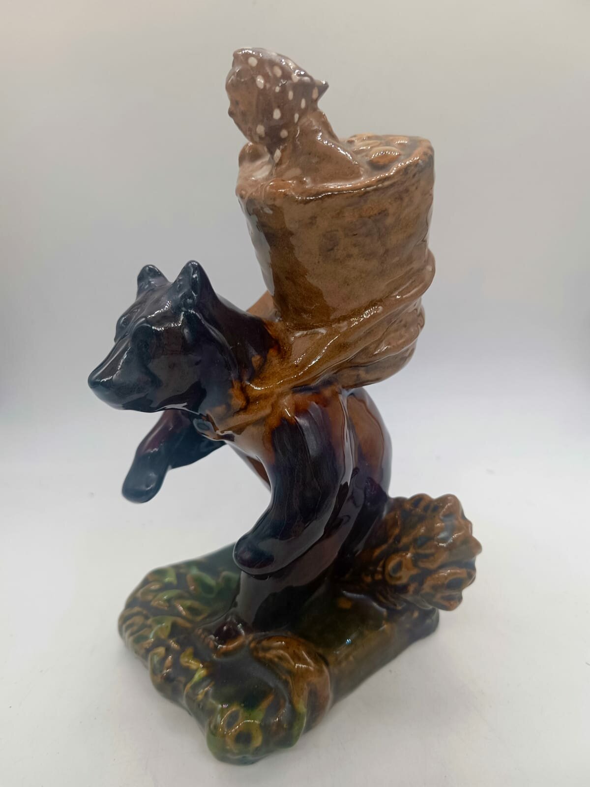 Статуэтка Маша и медведь винтажная советская, обливная керамика Гжели, 1950-60 гг.