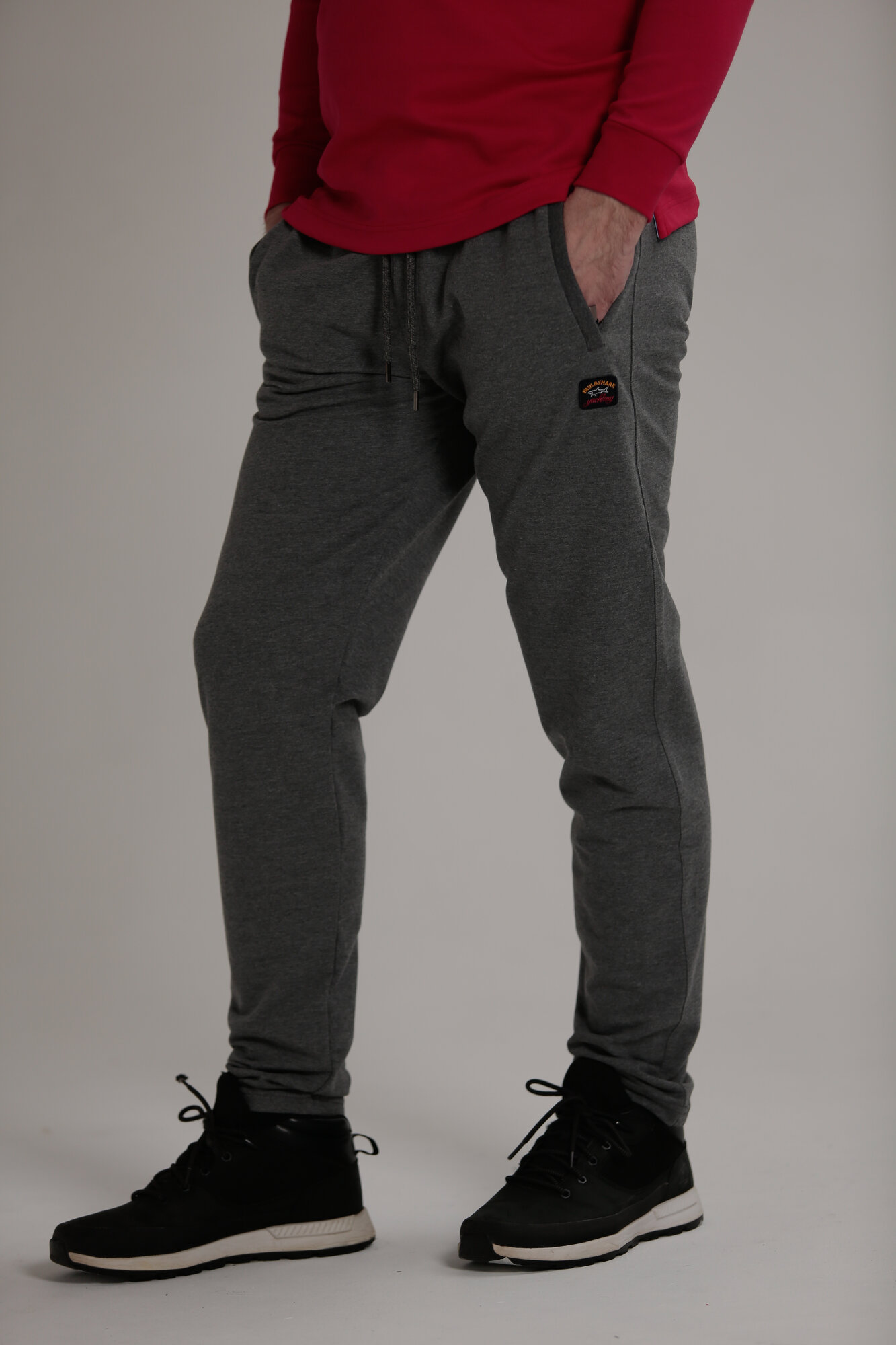 Брюки спортивные