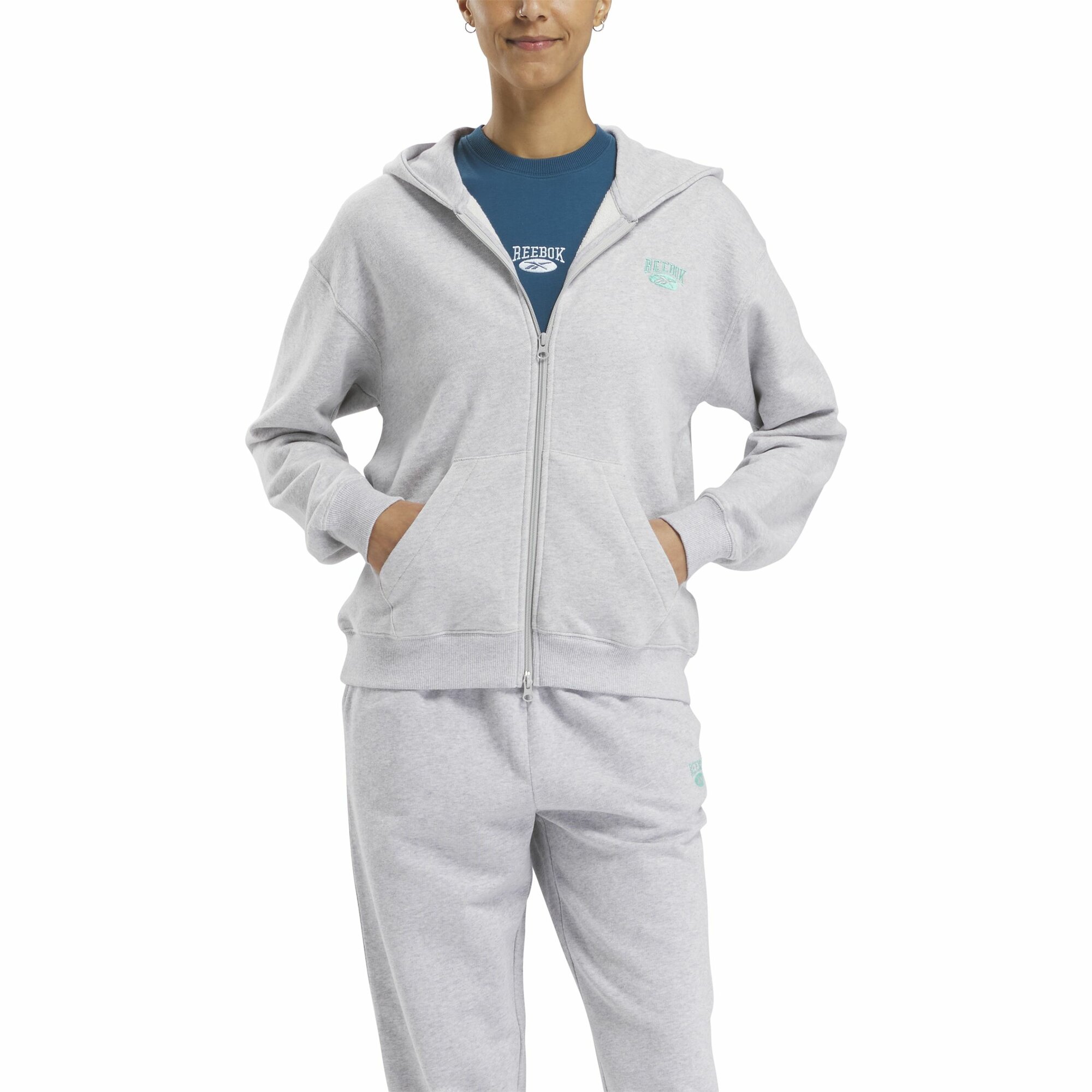 Толстовка спортивная