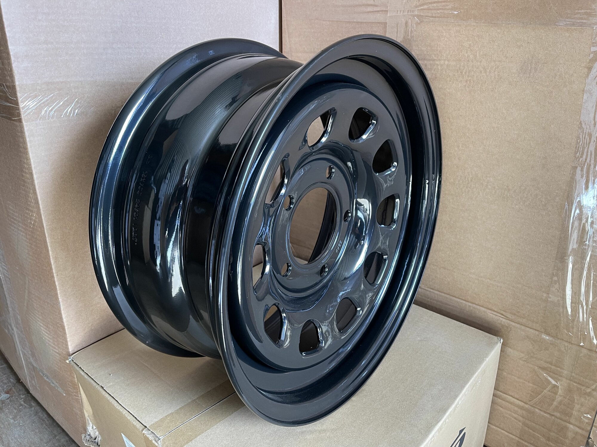 Диск стальной off-road усиленный на Ниву, Шниву R16, вылет et+25