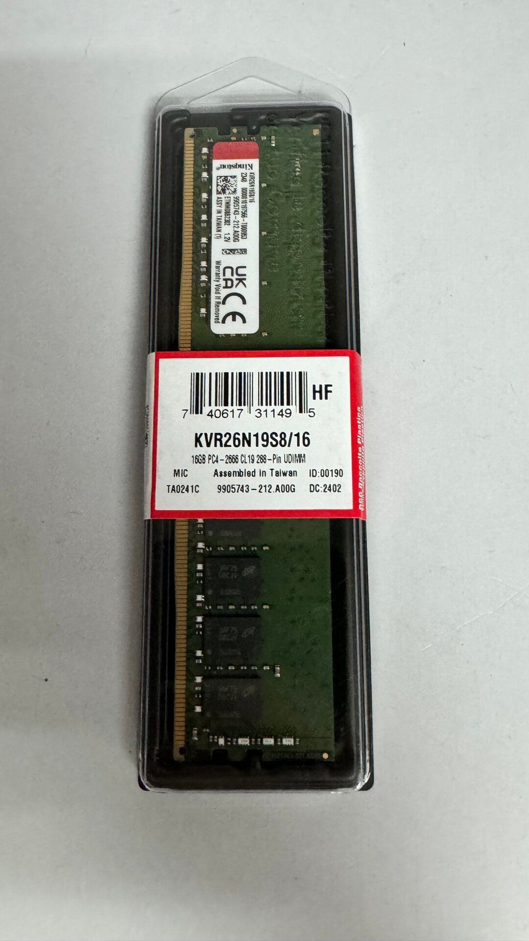Оперативная память Kingston ValueRAM 16 ГБ DDR4 2666 МГц DIMM CL19 KVR26N19S8/16