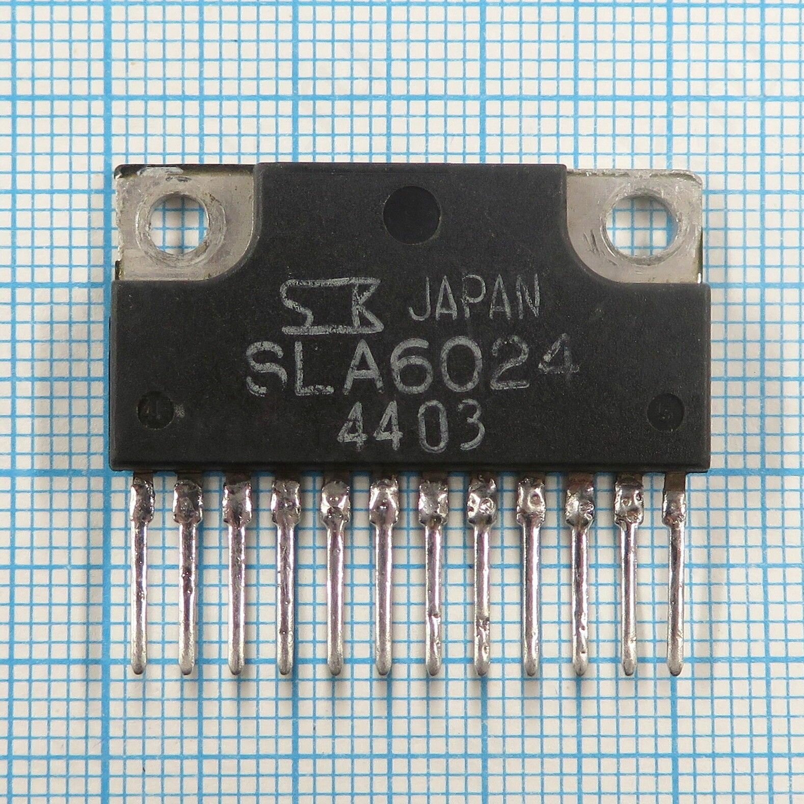 SLA6024 - Драйвер 3х фазного двигателя