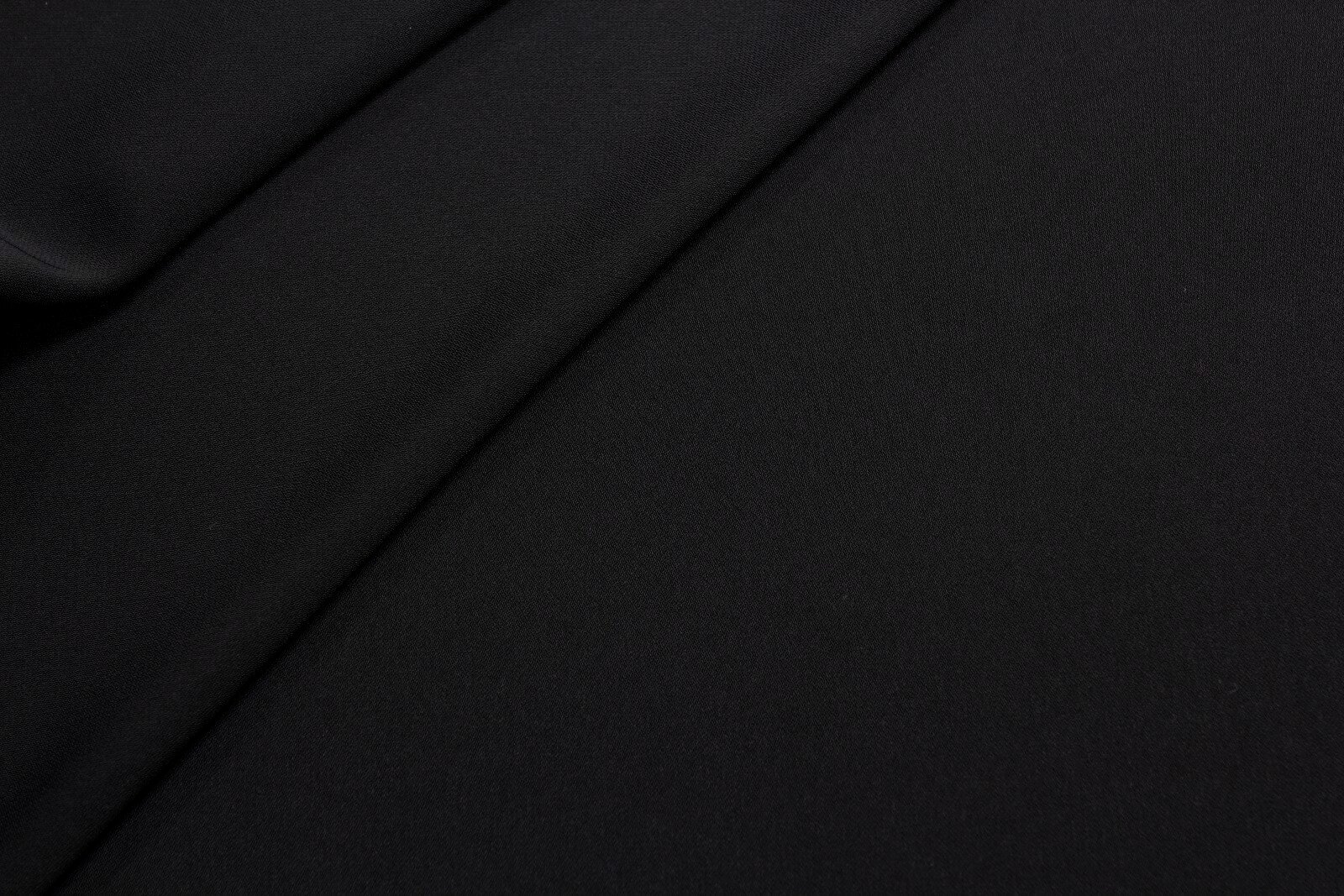 Ткань Креп стрейч черный 370 г/мп, ш140см, 0,5 м