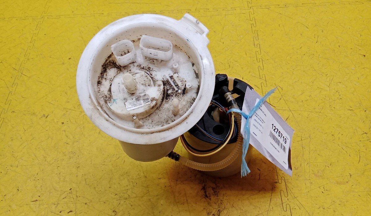 Насос топливный электрический A6 (C7,4G) Audi 4G0201317A