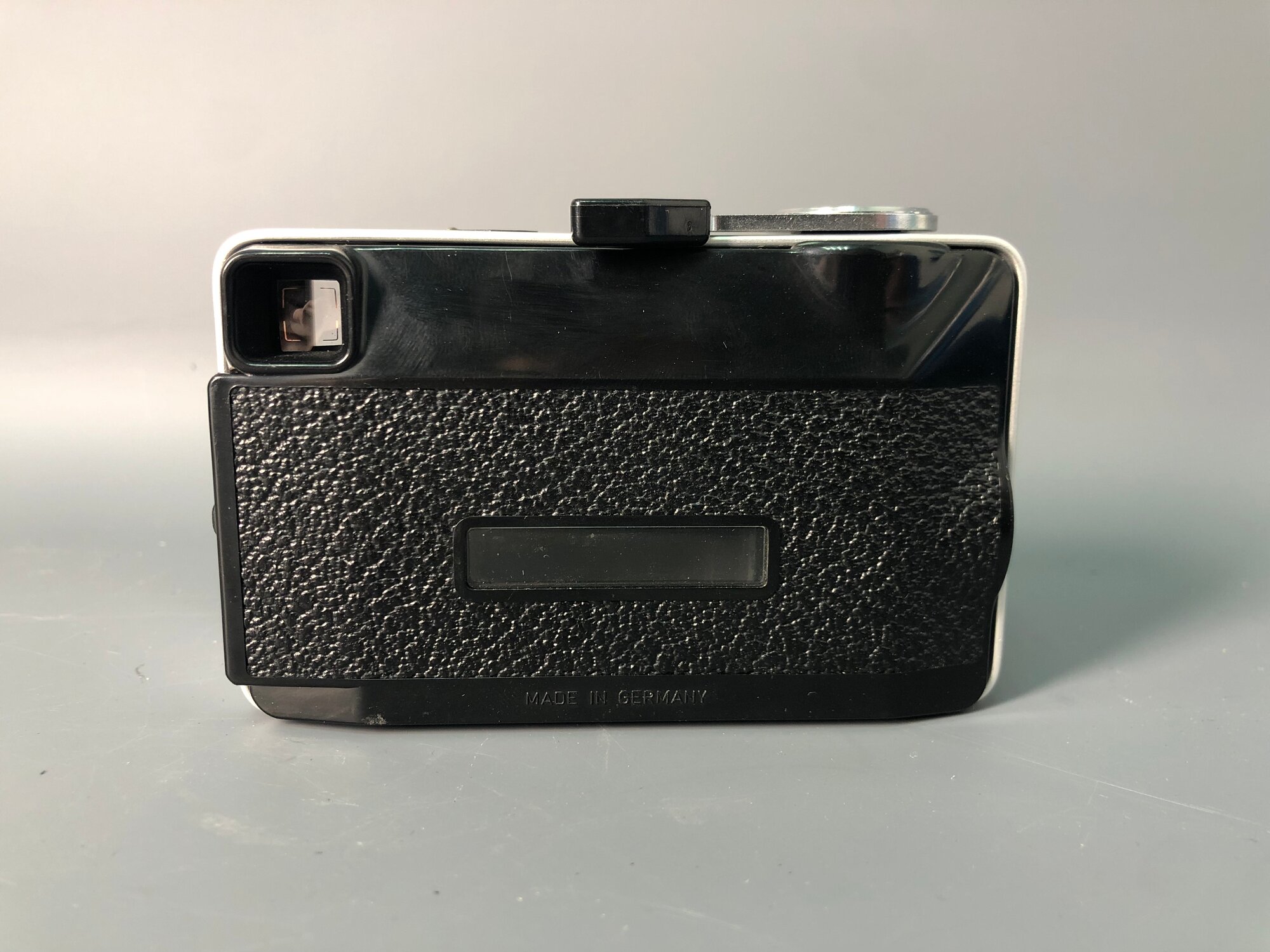 Agfamatic 200 Sensor + вспышка Philips MagicCube — фото 1
