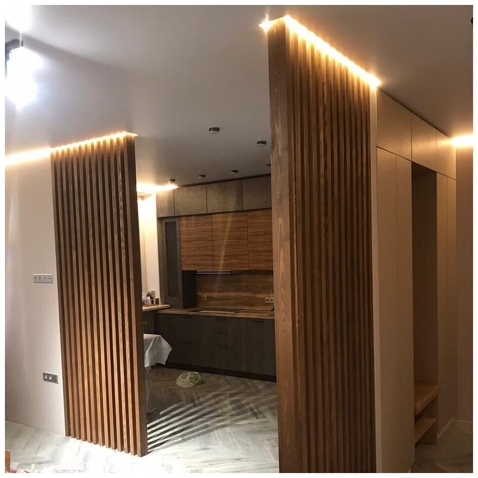 Перегородка 40х85мм с подсветкой из Сосны. Стоимость указана за 1 брус.