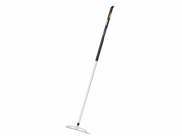 Грабли для грунта средние Fiskars Xact (1027039)