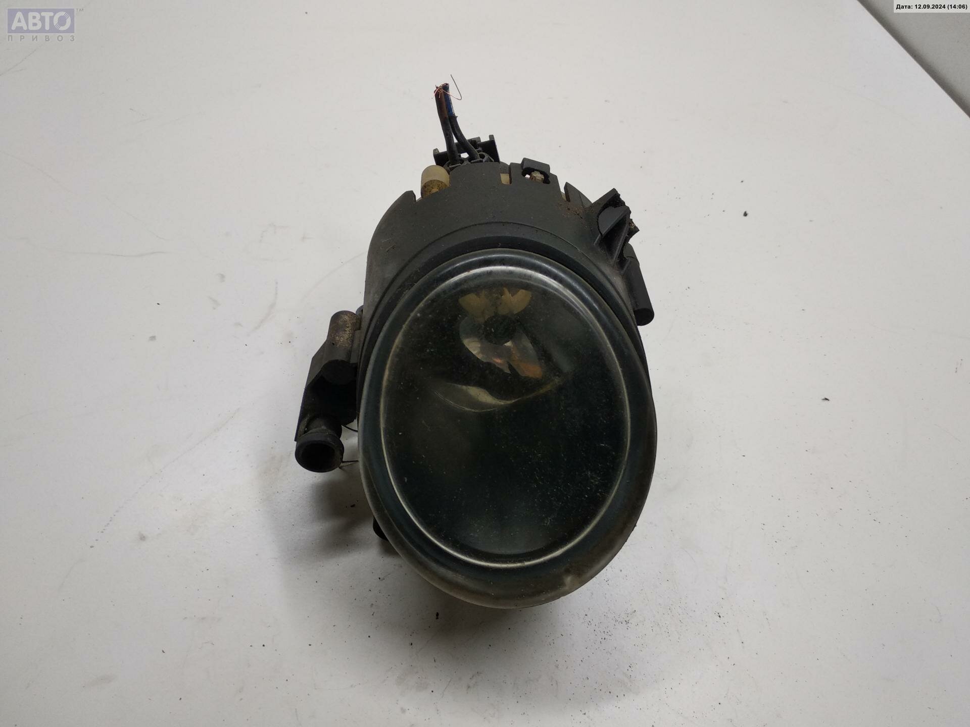 Фара противотуманная правая Audi A4 B6 (2001-2004)